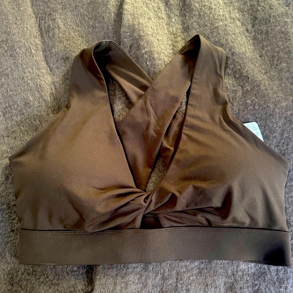 Fabletics | Intimates & Sleepwear | New Fabletics Oasis Twist Sports ...